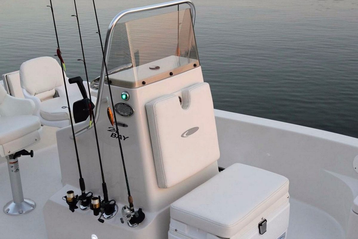 2020 Cobia 21 Bay | Boat Research | Boats Online