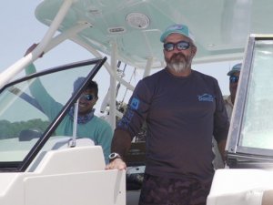 2020 Cobia 280dc | Boat Research | Boats Online