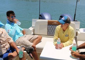 2020 Cobia 280dc | Boat Research | Boats Online