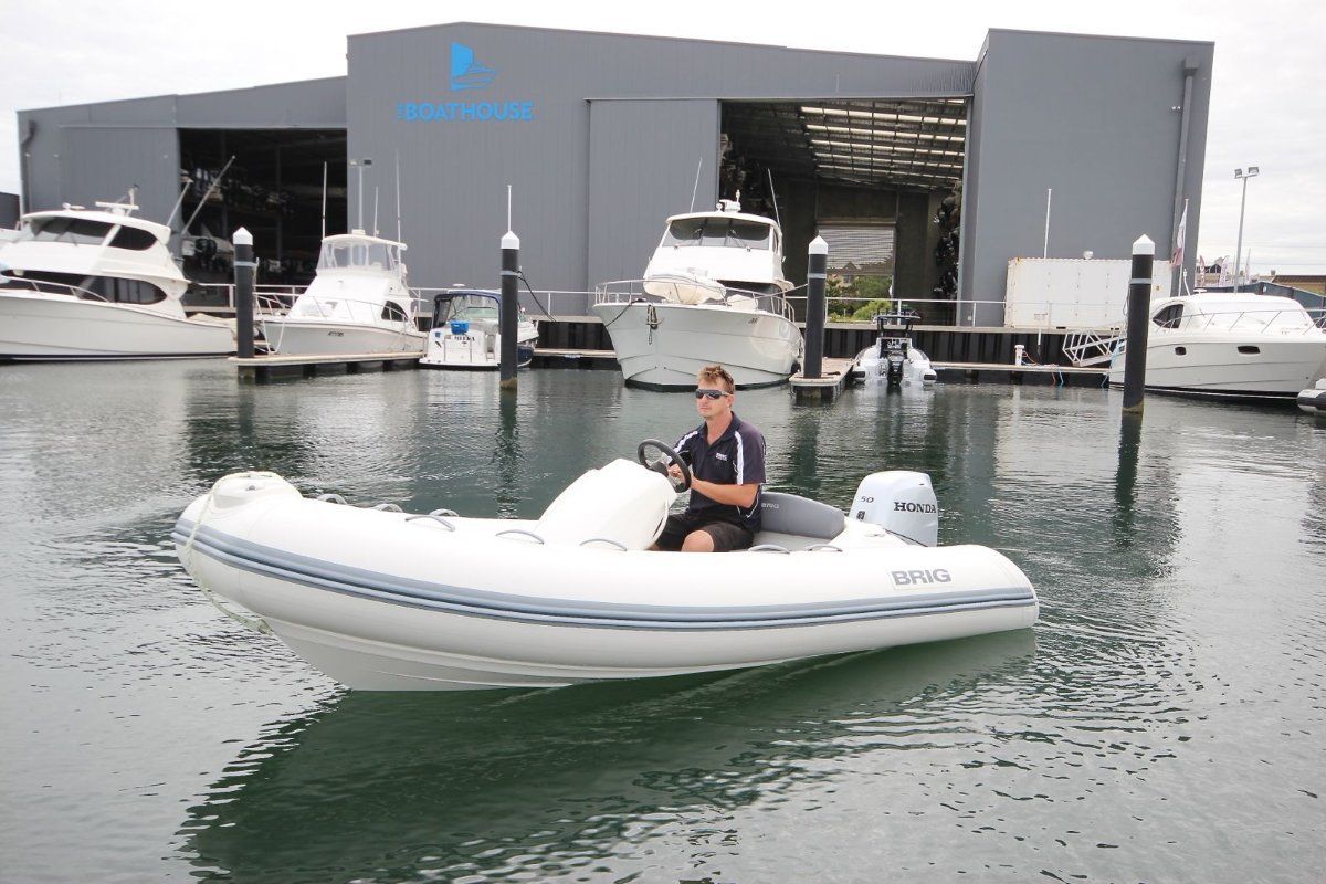 2020 Brig Eagle 380 | Boat Research | Boats Online