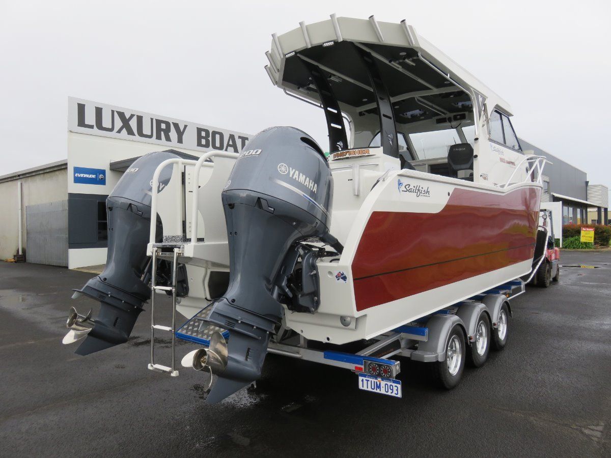 2019 Sailfish 2800 Gamefisher | Boat Research | Boats Online