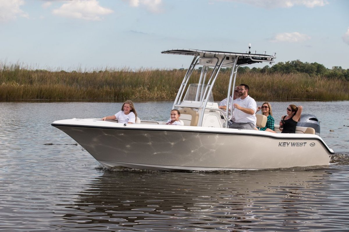 2020 Key West 203fs | Boat Research | BoatsOnline