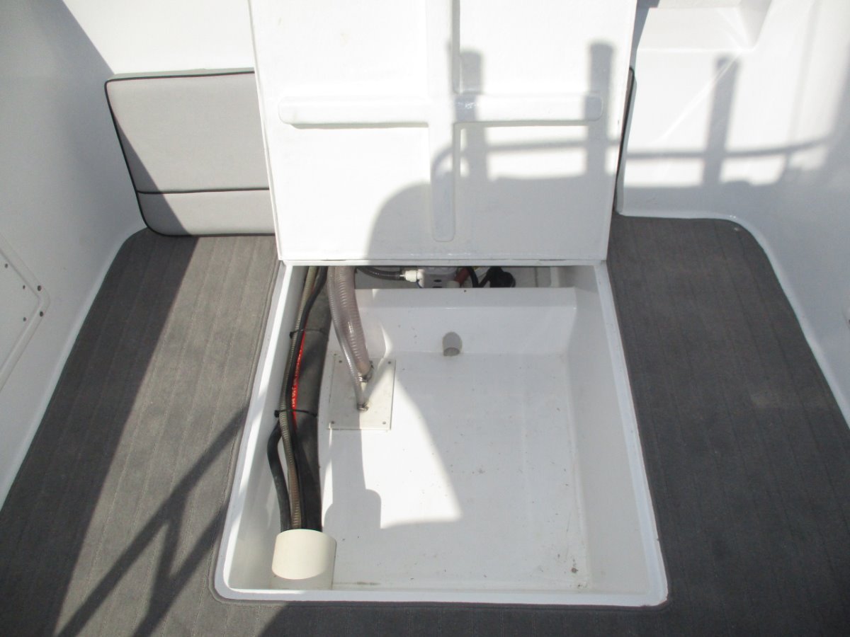 2019 Smuggler 660 Sportscruiser | Boat Research | BoatsOnline