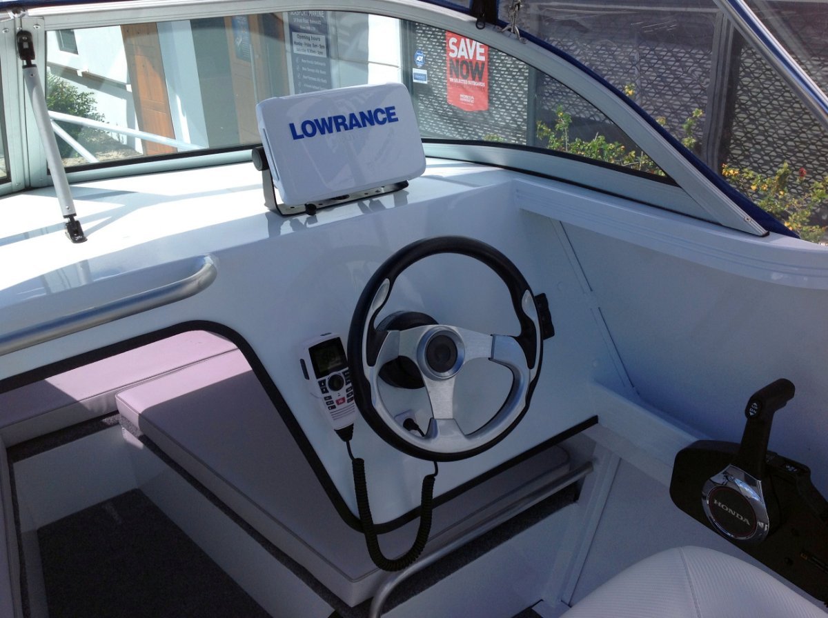 2020 Savage 545 Bluewater | Boat Research | Boats Online