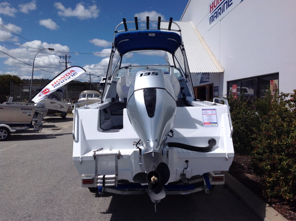 2020 Savage 545 Bluewater | Boat Research | Boats Online