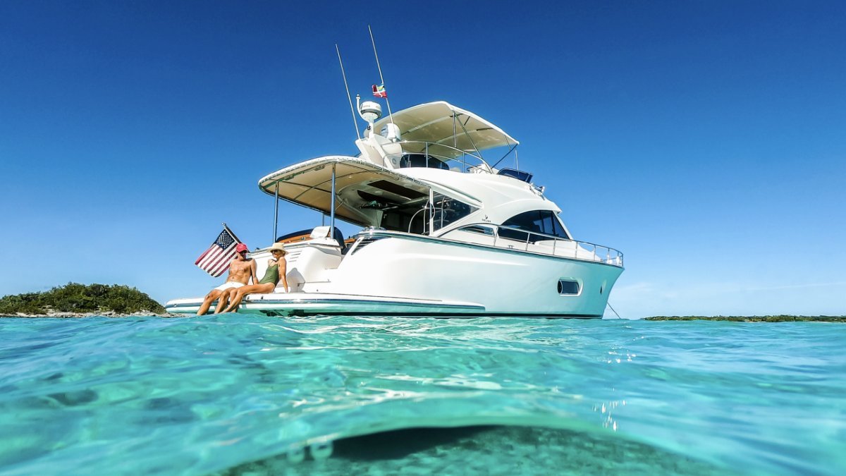 2020 Belize 54 Daybridge | Boat Research | BoatsOnline