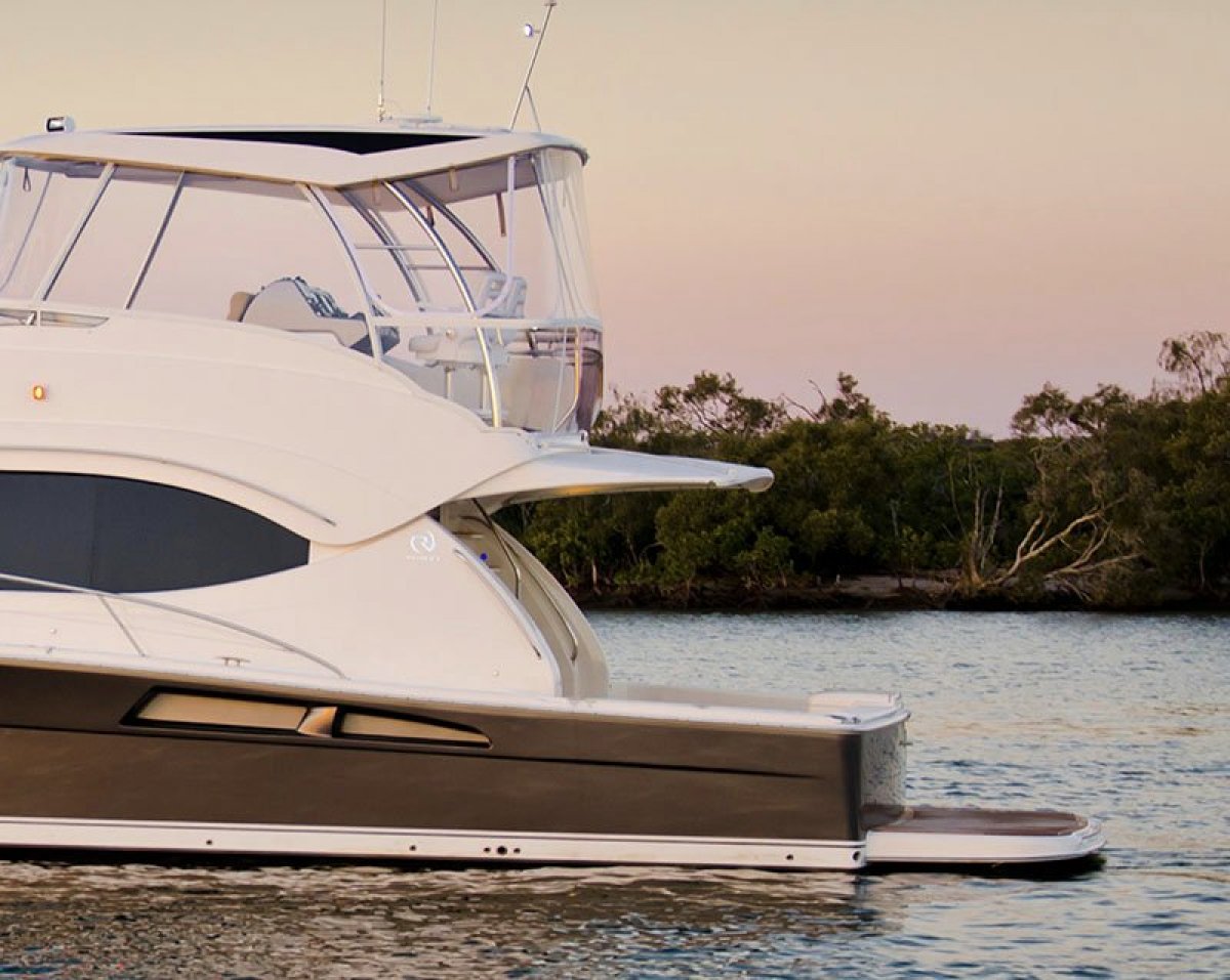 2020 Riviera 45 Open Flybridge | Boat Research | Boats Online