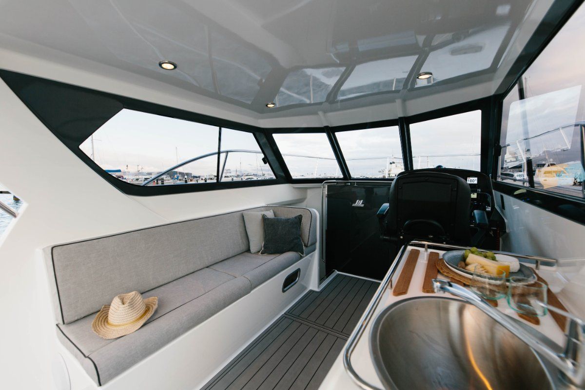 2019 Shockwave Powercat Breaksea | Boat Research | Boats Online