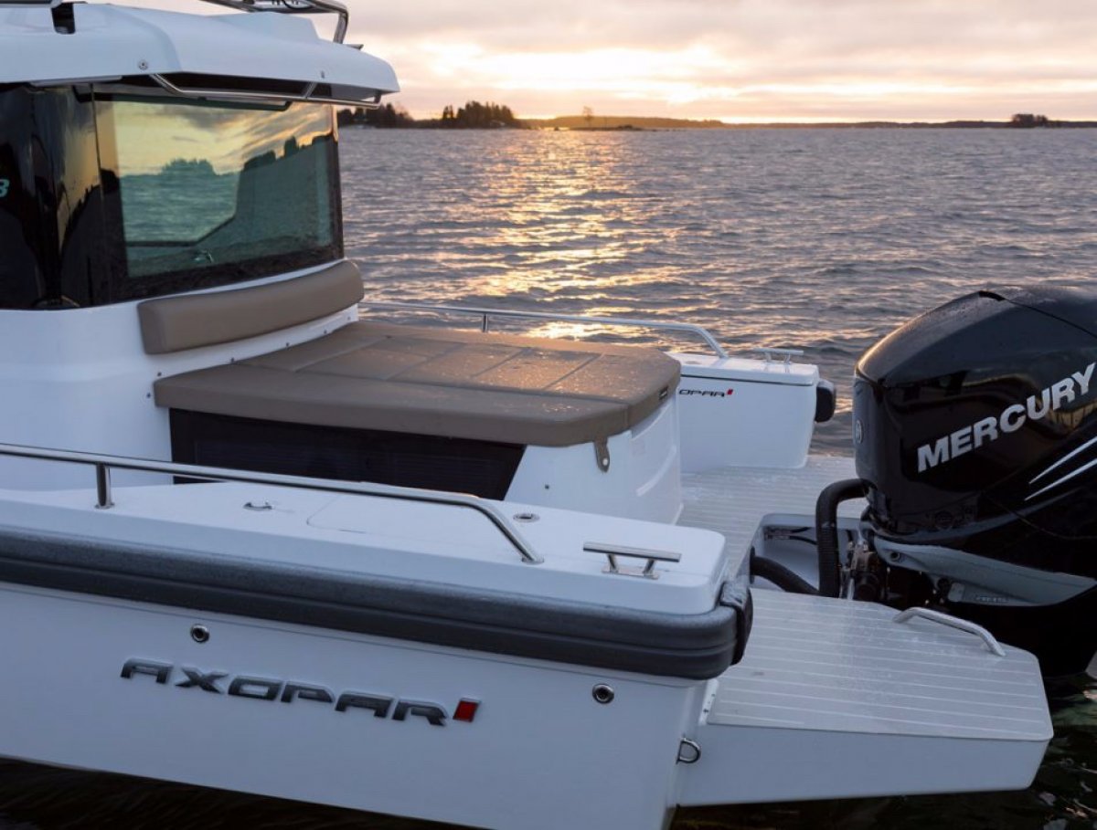 2020 Axopar 28 Aft Cabin | Boat Research | Yachthub