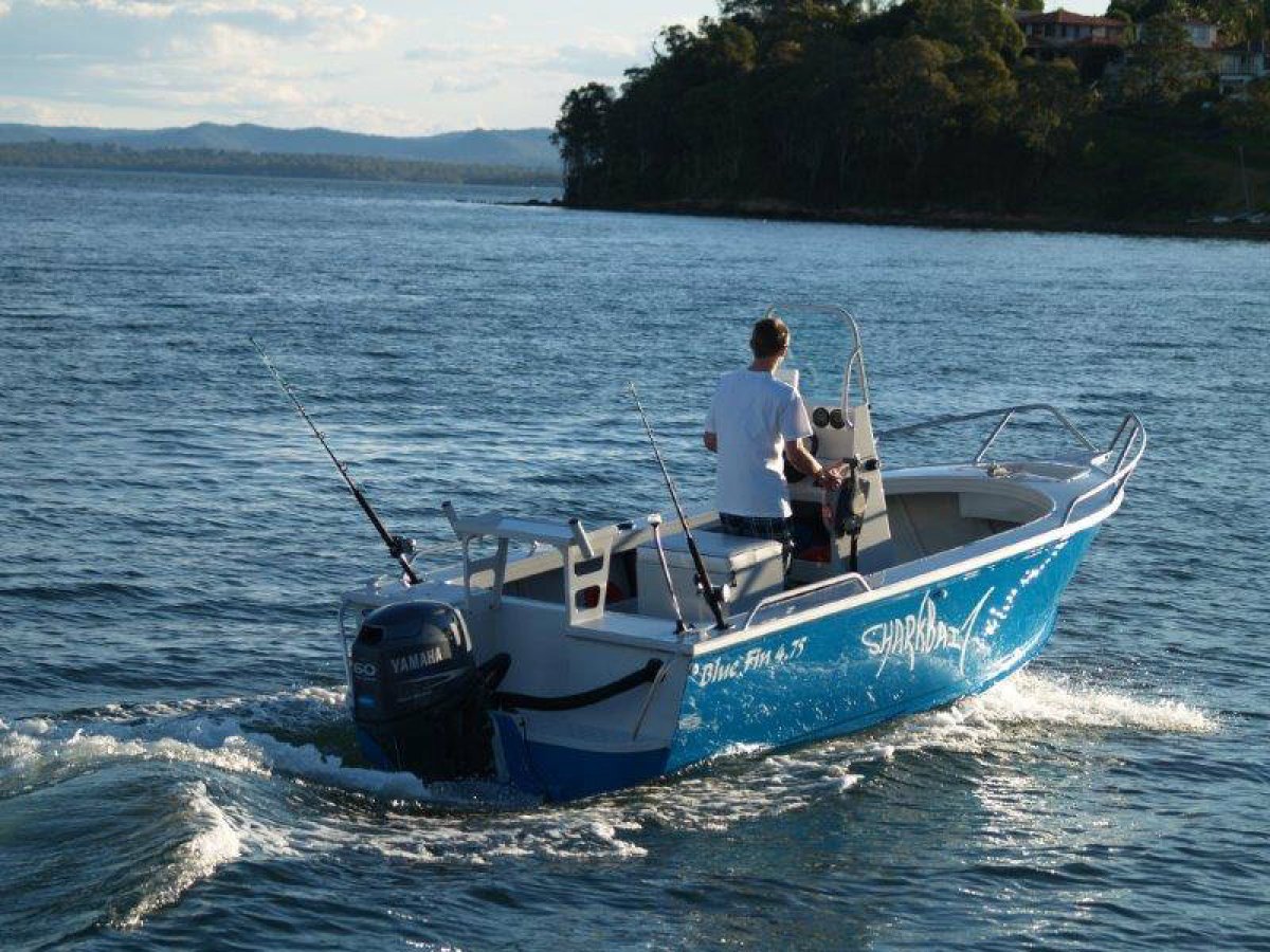 2015 Bluefin 4.80 Rangerxx | Boat Research | Yachthub
