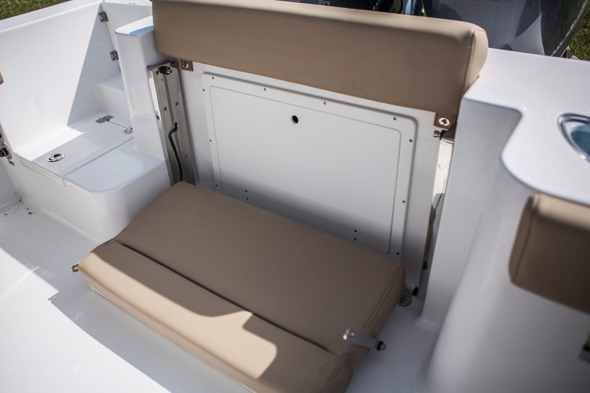 2020 Sportsman Open 252 Centre Console | Boat Research | Yachthub