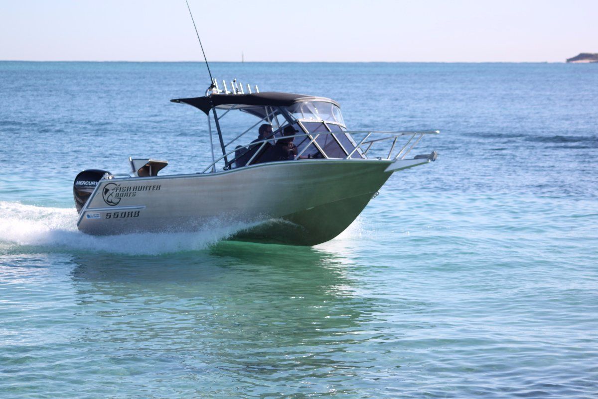 2020 Fish Hunter 550rb Excel | Boat Research | Boats Online