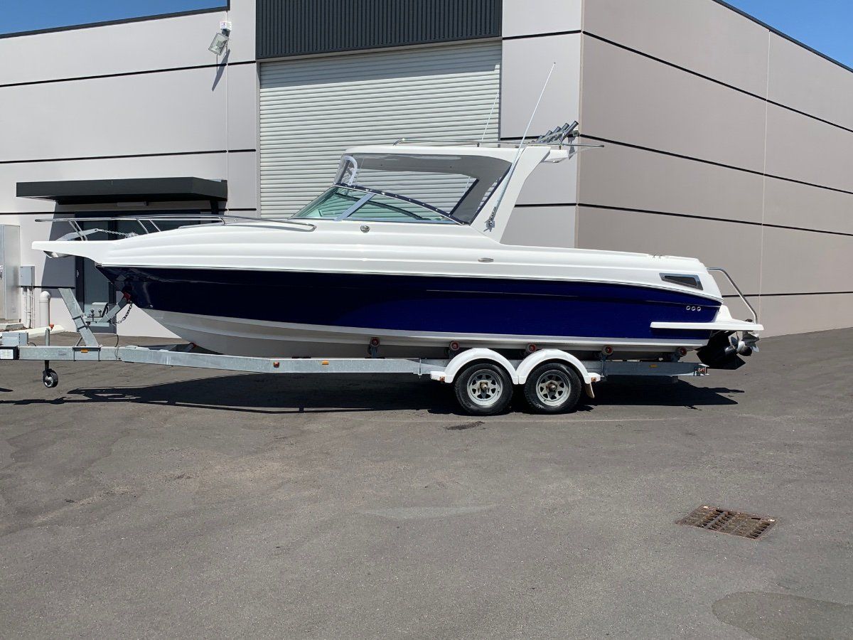 2020 Northshore 760cr Hard Top | Boat Research | BoatsOnline