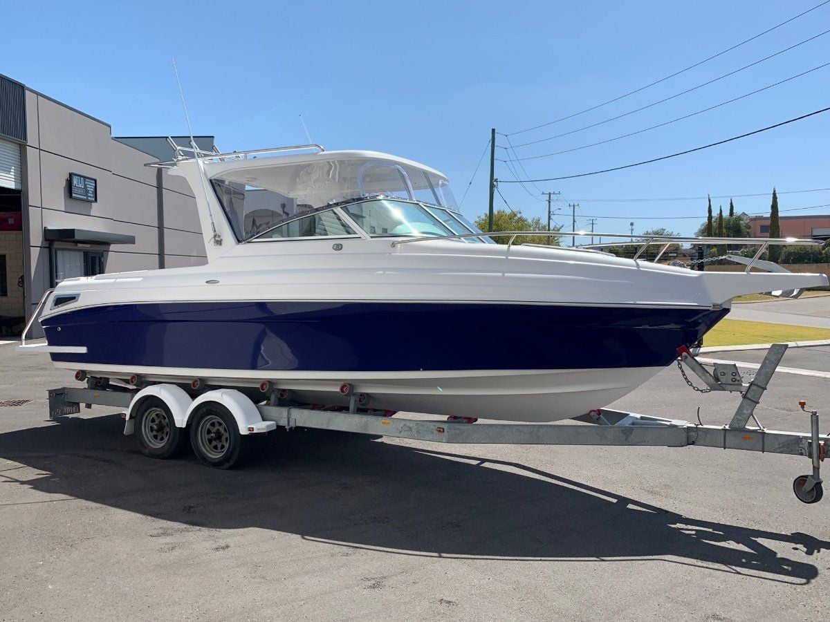 2020 Northshore 760cr Hard Top | Boat Research | Boats Online