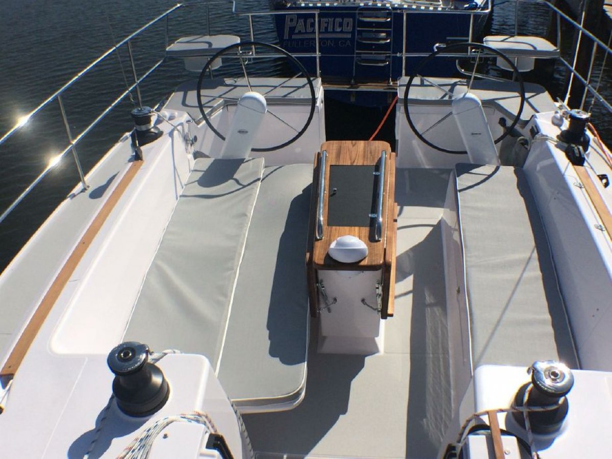 2020 Catalina 425 | Boat Research | Boats Online