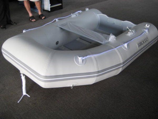 2020 Sirocco 2.4 Eco Lite | Boat Research | BoatsOnline