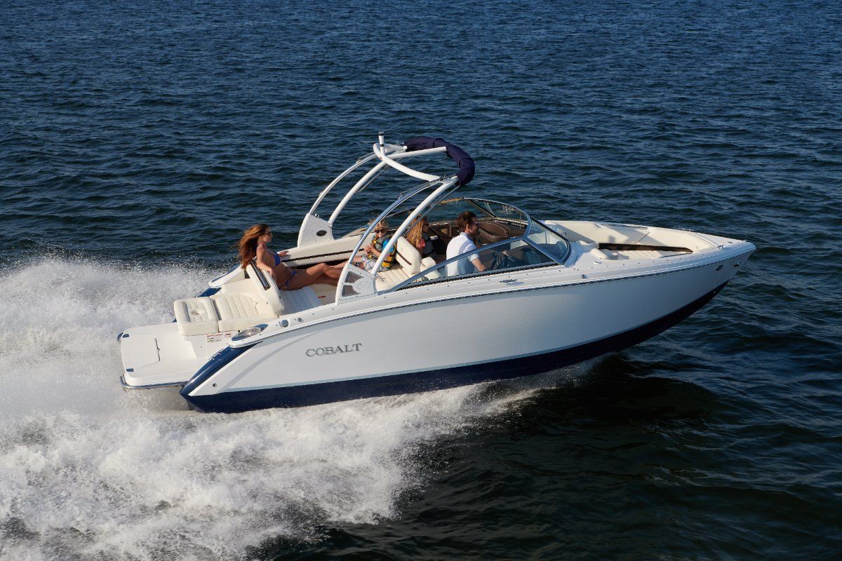 2020 Cobalt R5 | Boat Research | Yachthub