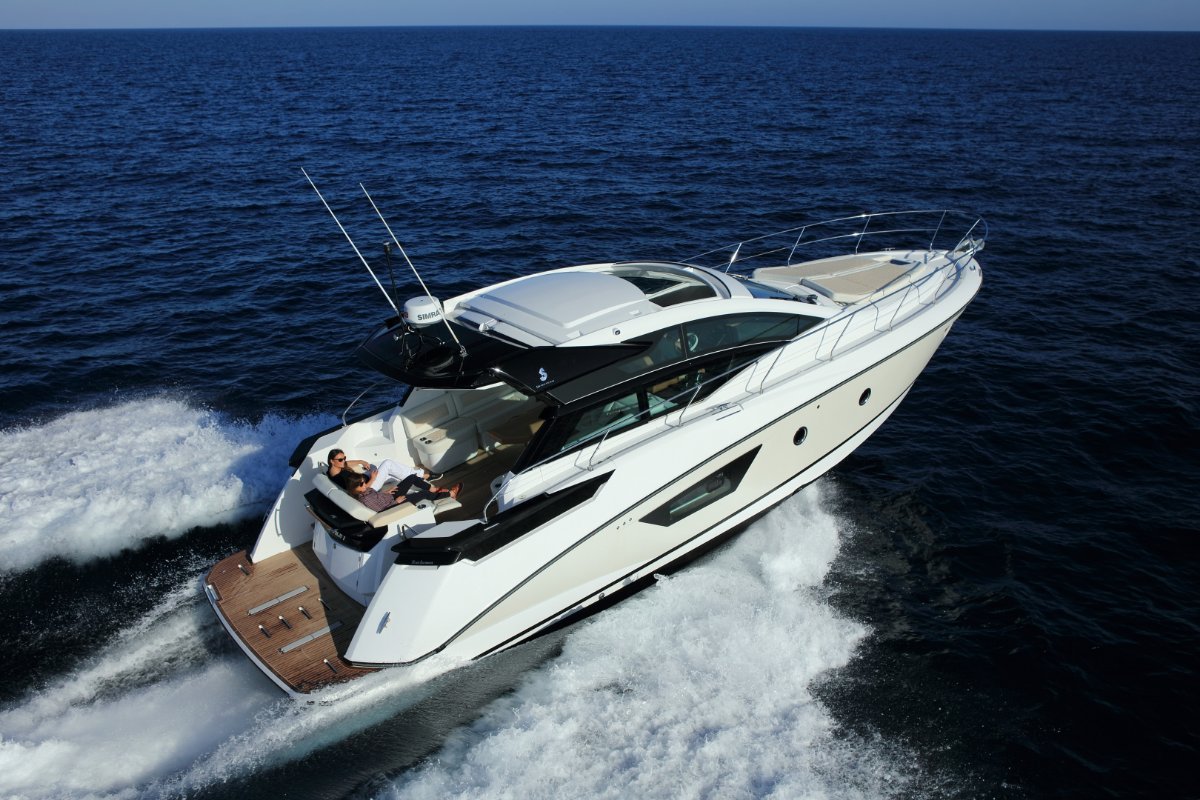 2020 Beneteau Gran Turismo 46 | Boat Research | Yachthub