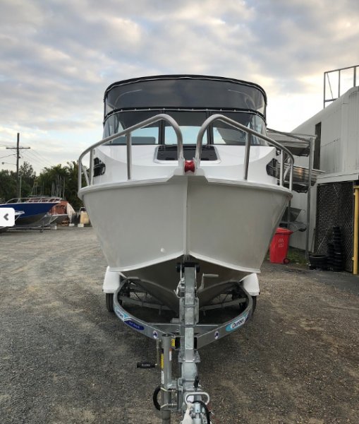 2020 Stessl 520 Seahawk | Boat Research | Boats Online