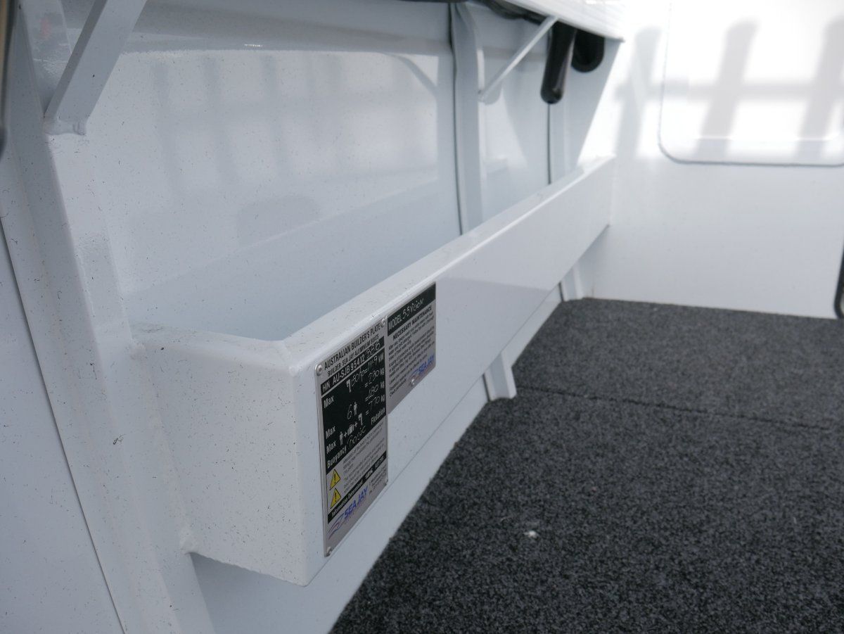 2020 Sea Jay 5.50 Vision Centre Console | Boat Research | Yachthub