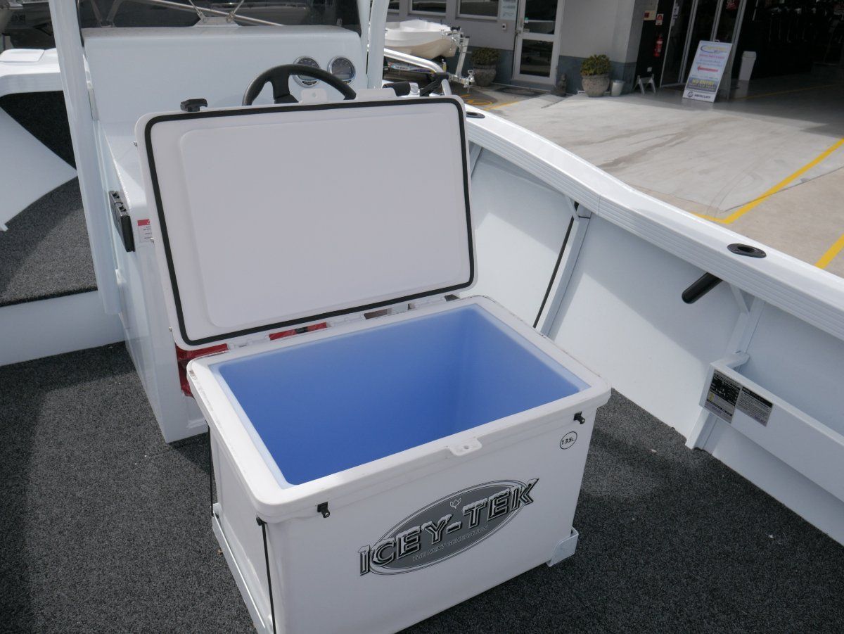 2020 Sea Jay 5.50 Vision Centre Console | Boat Research | Yachthub