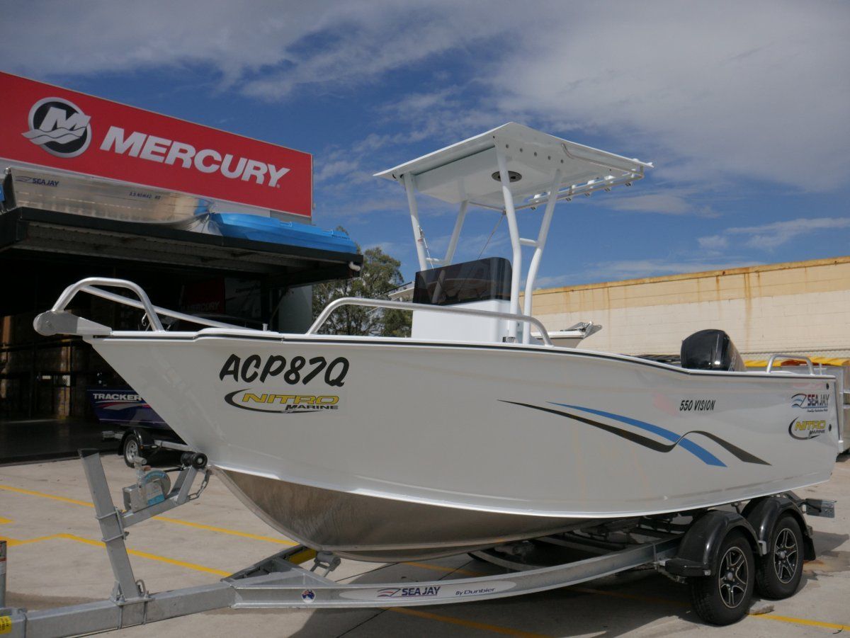 2020 Sea Jay 5.50 Vision Centre Console | Boat Research | Yachthub