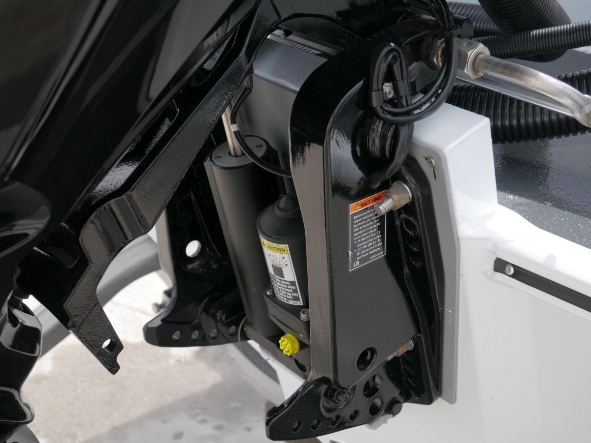 2020 Sea Jay 5.50 Vision Centre Console | Boat Research | Yachthub