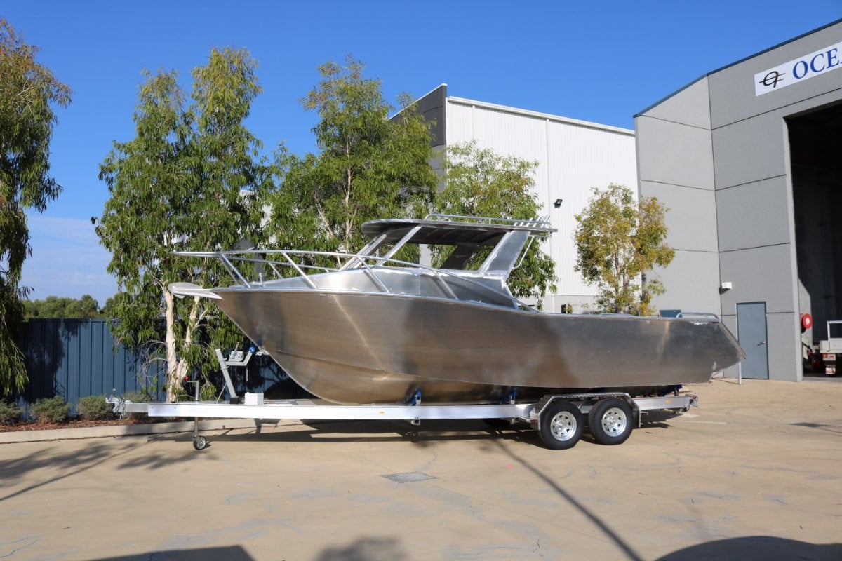 2020 Oceanic Fabrication 7.6 Hardtop | Boat Research | Yachthub