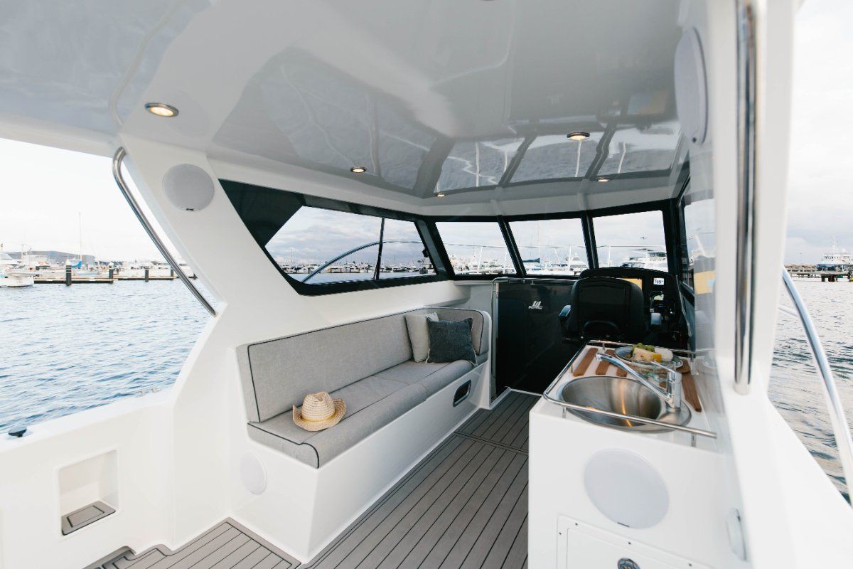 2020 Shockwave Powercat Breaksea X | Boat Research | Yachthub