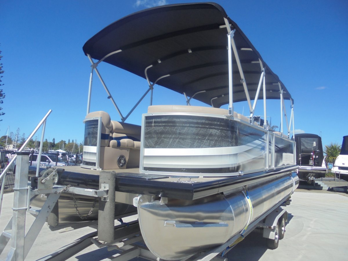2019 Runaway Bay Pontoon Boats 22 Twin Hull | Boat Research | Yachthub