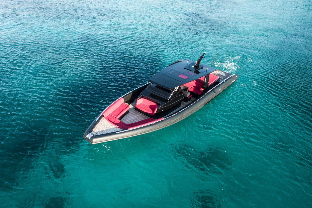 2020 Novamarine Black Shiver 140 | Boat Research | BoatsOnline