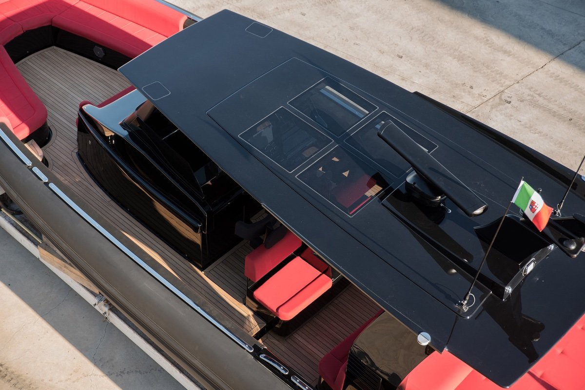 2020 Novamarine Black Shiver 140 | Boat Research | Yachthub
