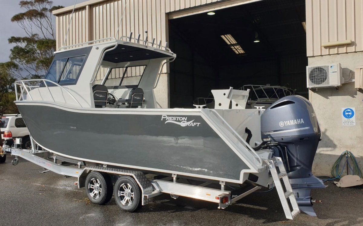 2020 Preston Craft 8.20 Thunderbolt | Boat Research | Yachthub