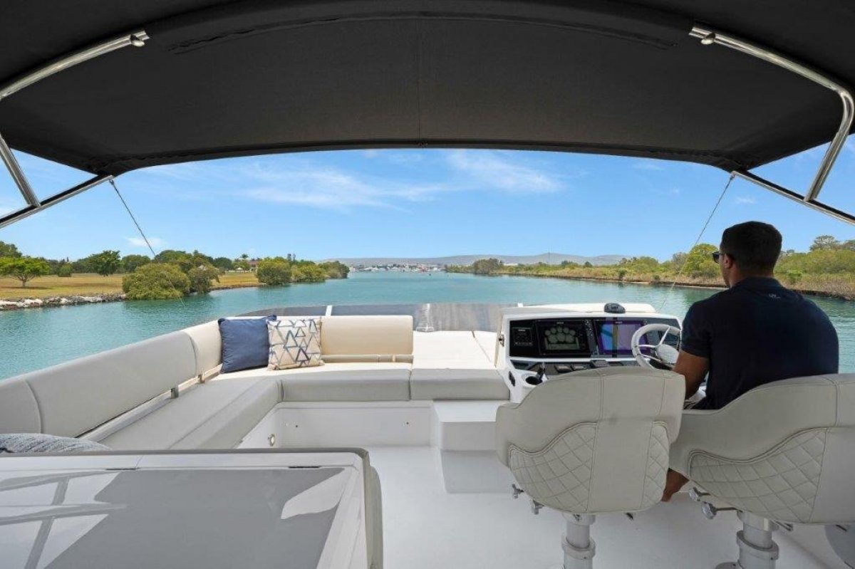 2019 Sunseeker Manhattan 52 | Boat Research | Yachthub