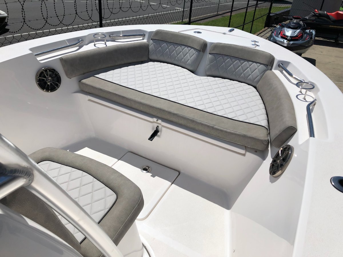 2020 Sea Fox 206 Commander | Boat Research | Yachthub