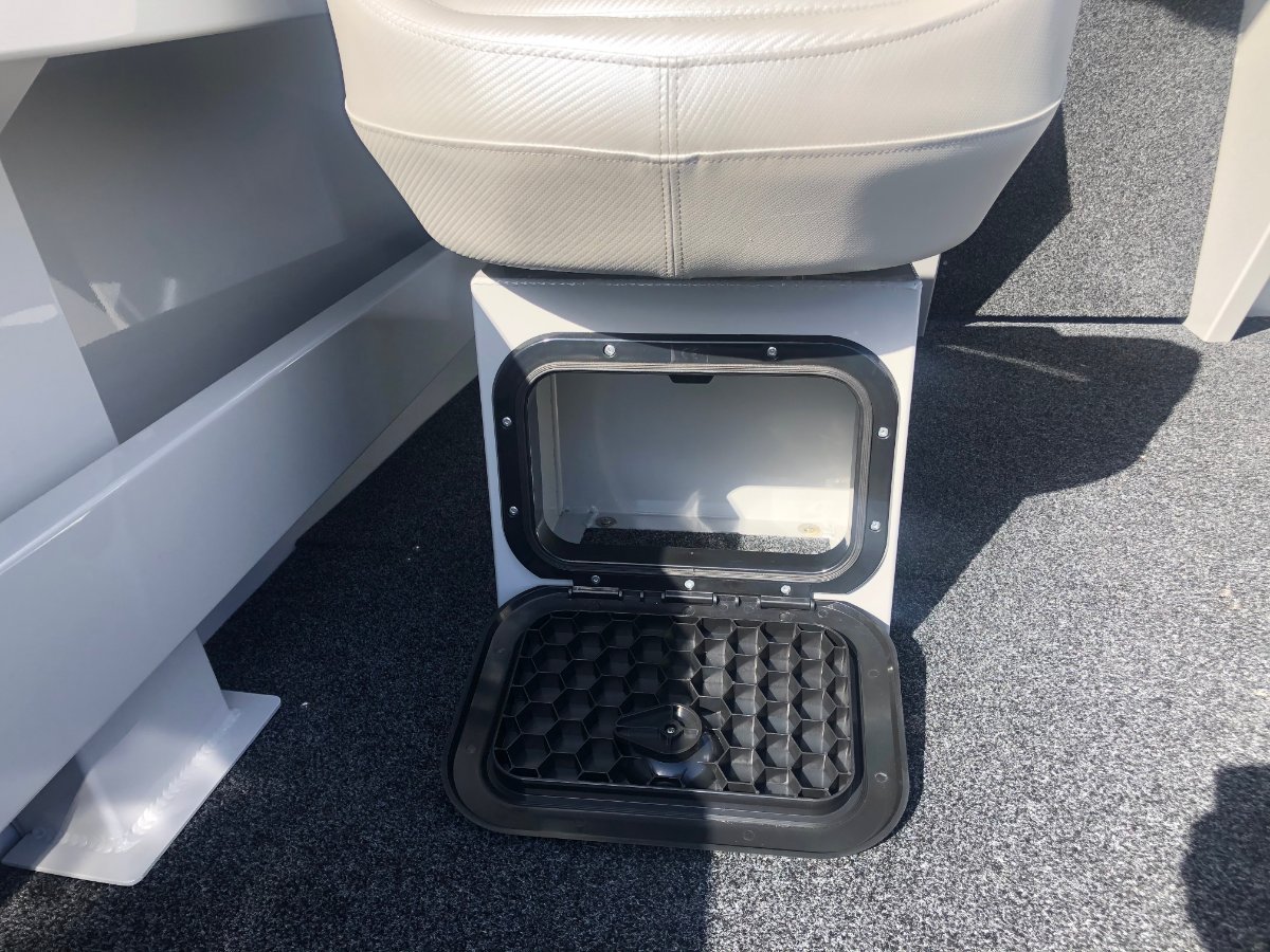 2020 Formosa Srt 595 X Bowrider | Boat Research | Boats Online