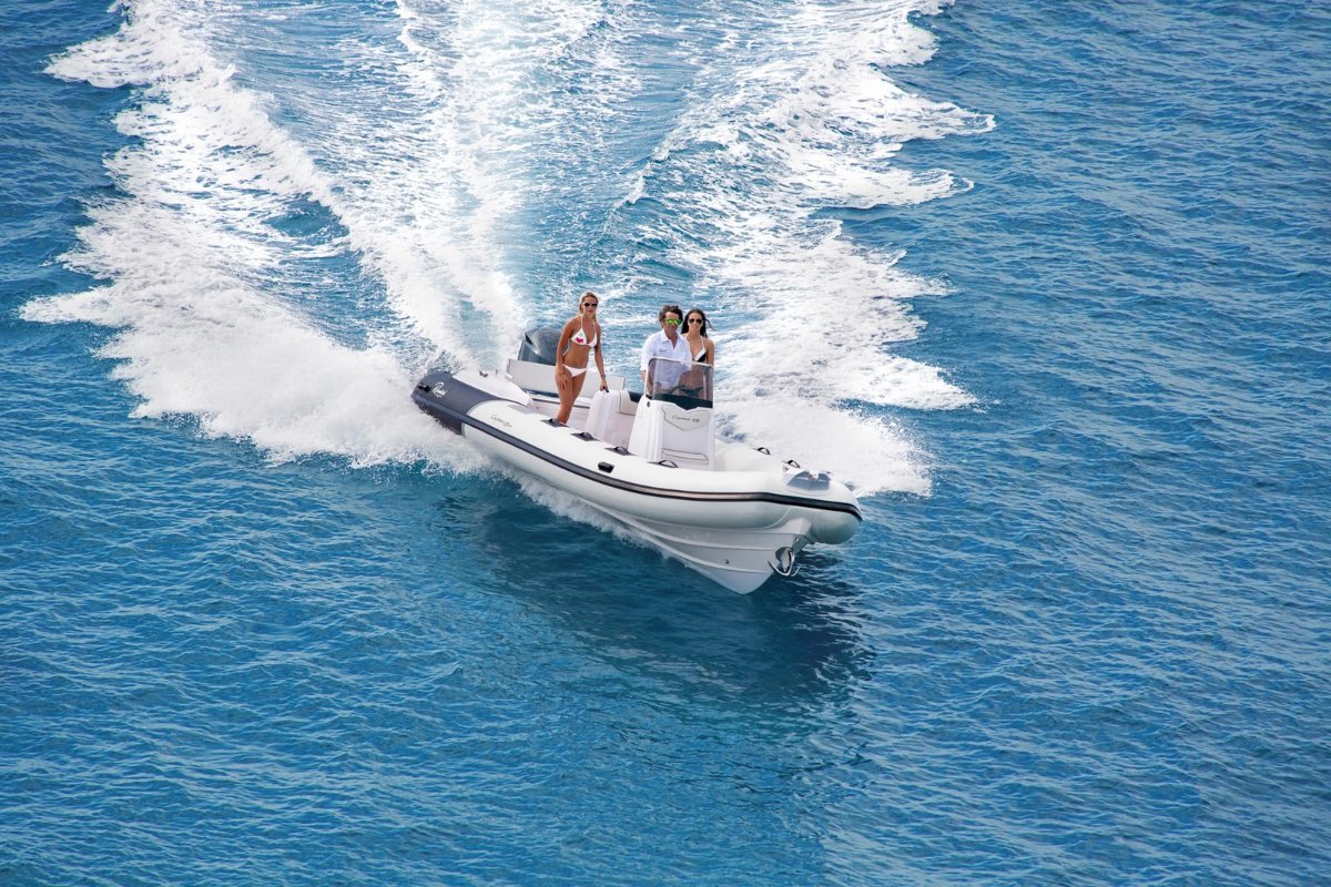 2021 Ranieri Cayman 26 Sport | Boat Research | Yachthub