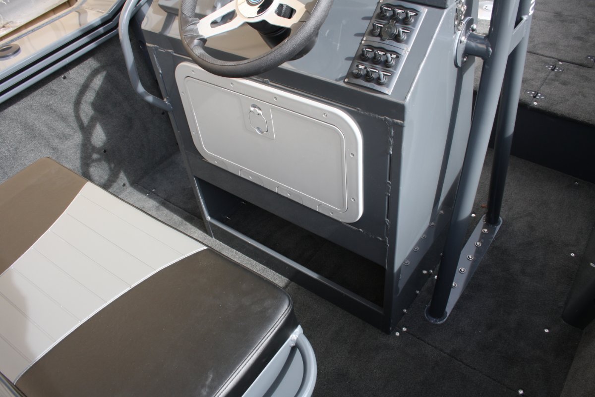 2020 Bluefin 6.20 Wrangler | Boat Research | Boats Online