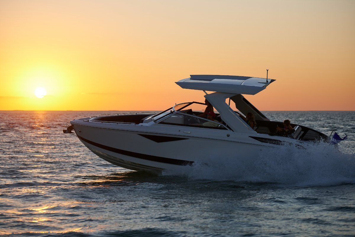 2021 Cobalt A29 | Boat Research | Yachthub