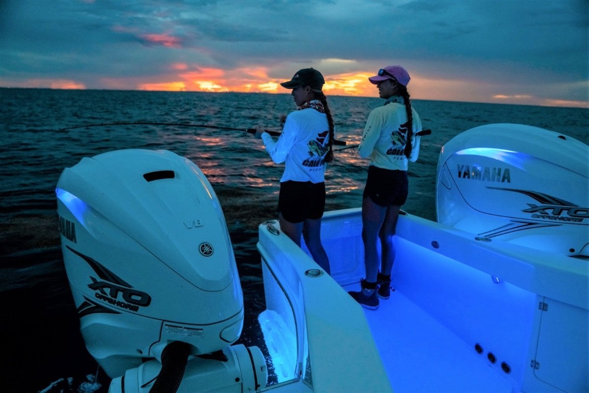 2021 Solace 345 | Boat Research | Yachthub