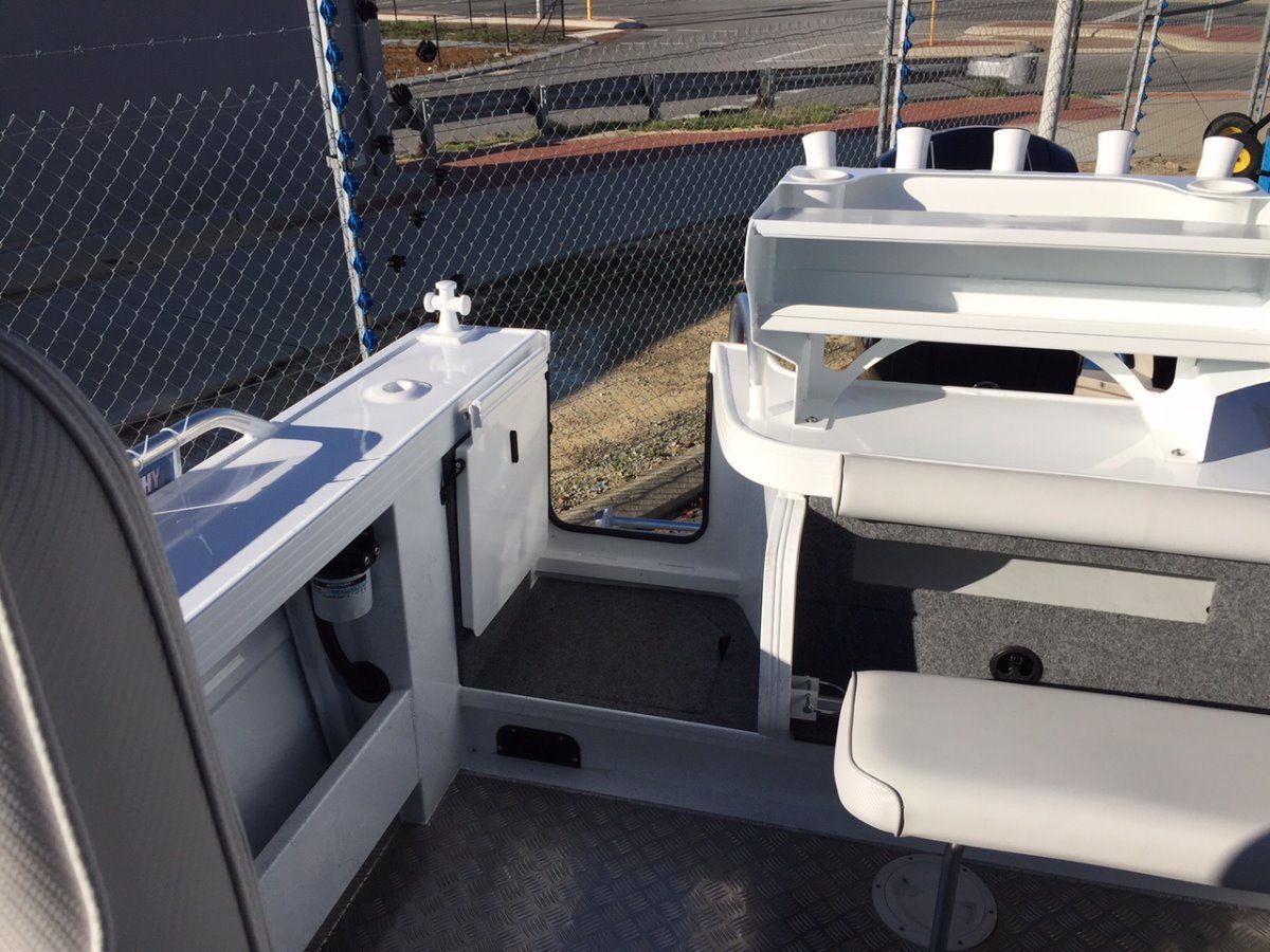 2021 Quintrex 610 Trident | Boat Research | Yachthub