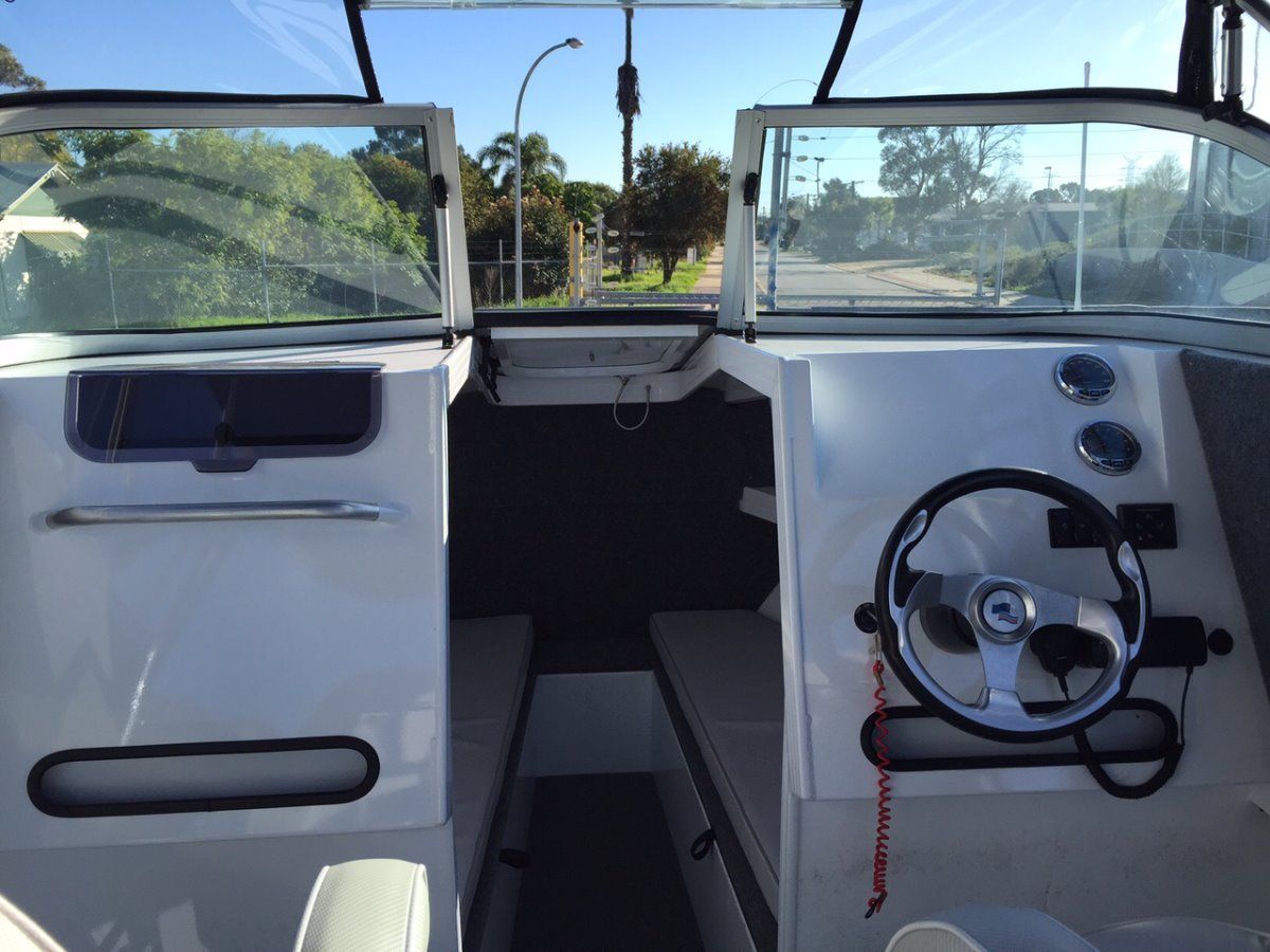 2021 Quintrex 610 Trident | Boat Research | BoatsOnline