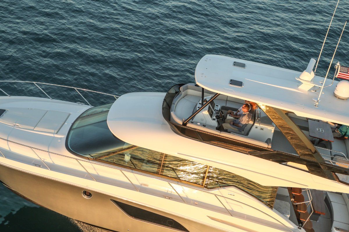 2021 Tiara 53 Flybridge | Boat Research | Yachthub