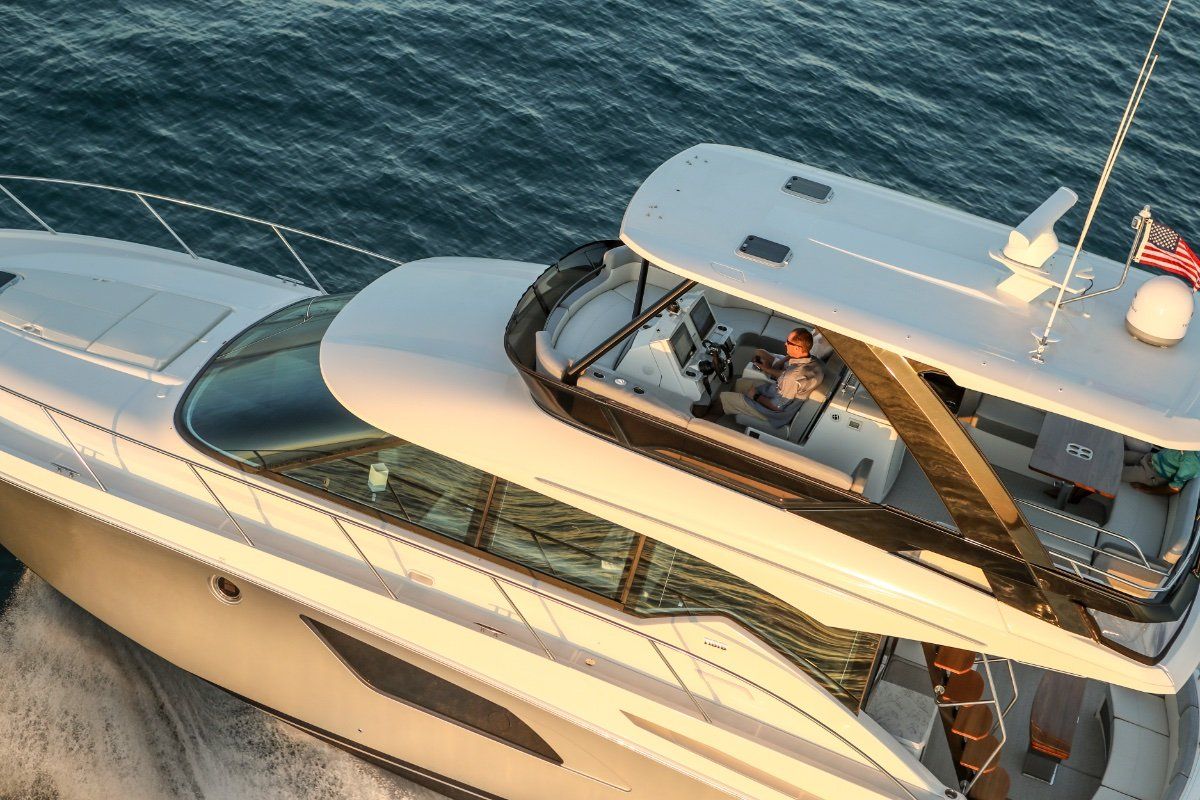 2021 Tiara 53 Flybridge | Boat Research | Yachthub