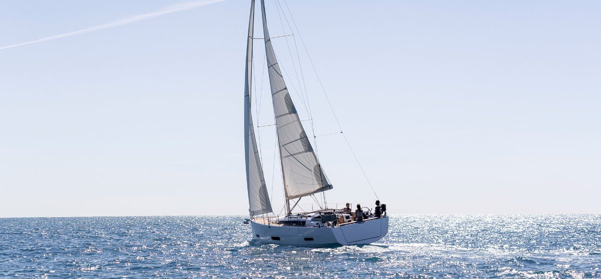 2021 Dufour 390 | Boat Research | BoatsOnline
