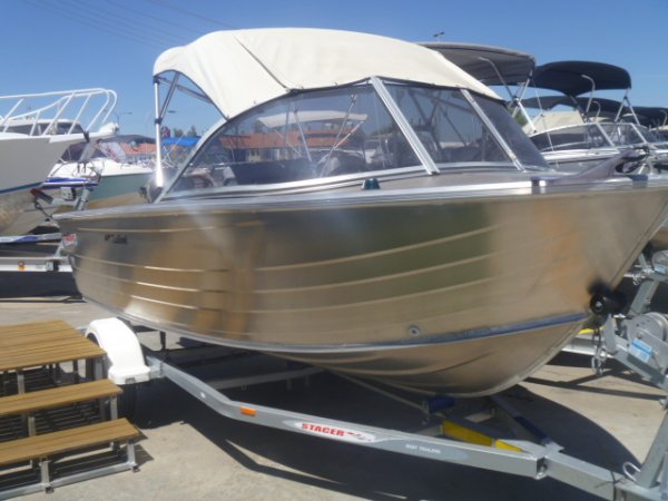 2014 Stacer 449 Seahawk | Boat Research | Boats Online