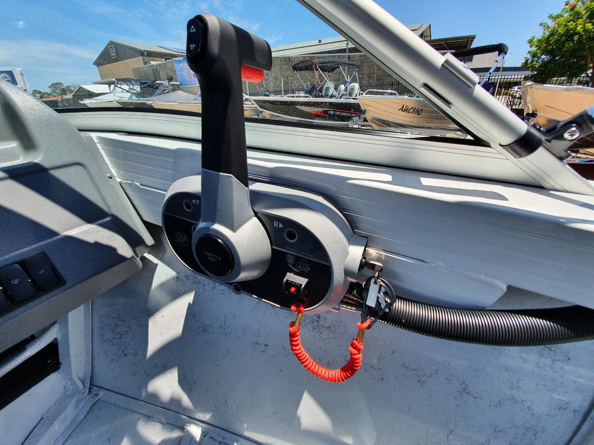 2021 Quintrex 450 Fishabout Pro | Boat Research | Yachthub