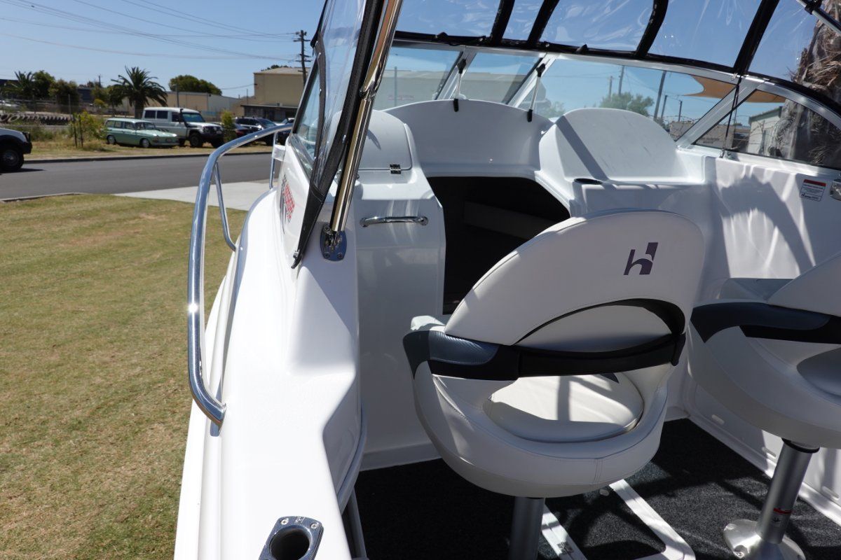 2021 Haines Hunter 565 Offshore | Boat Research | Yachthub