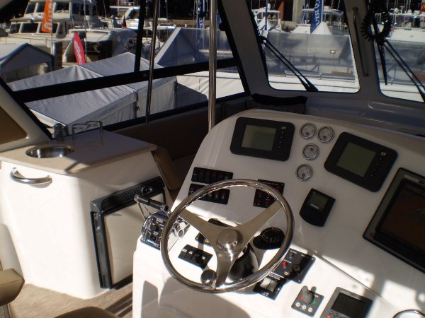 2021 Caribbean 49 Flybridge Cruiser | Boat Research | Yachthub