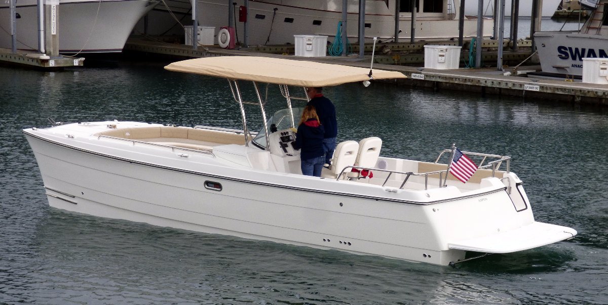 2021 Aspen Power Catamaran L90xl | Boat Research | BoatsOnline